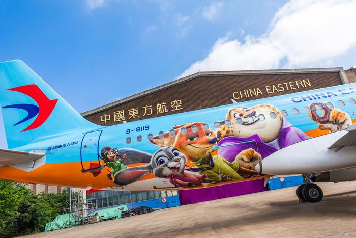 World's first Zootopia-themed airplane launched in Shanghai_inJiangsu