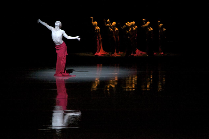 Shen Wei’s works revived 25 years after premiere_inJiangsu